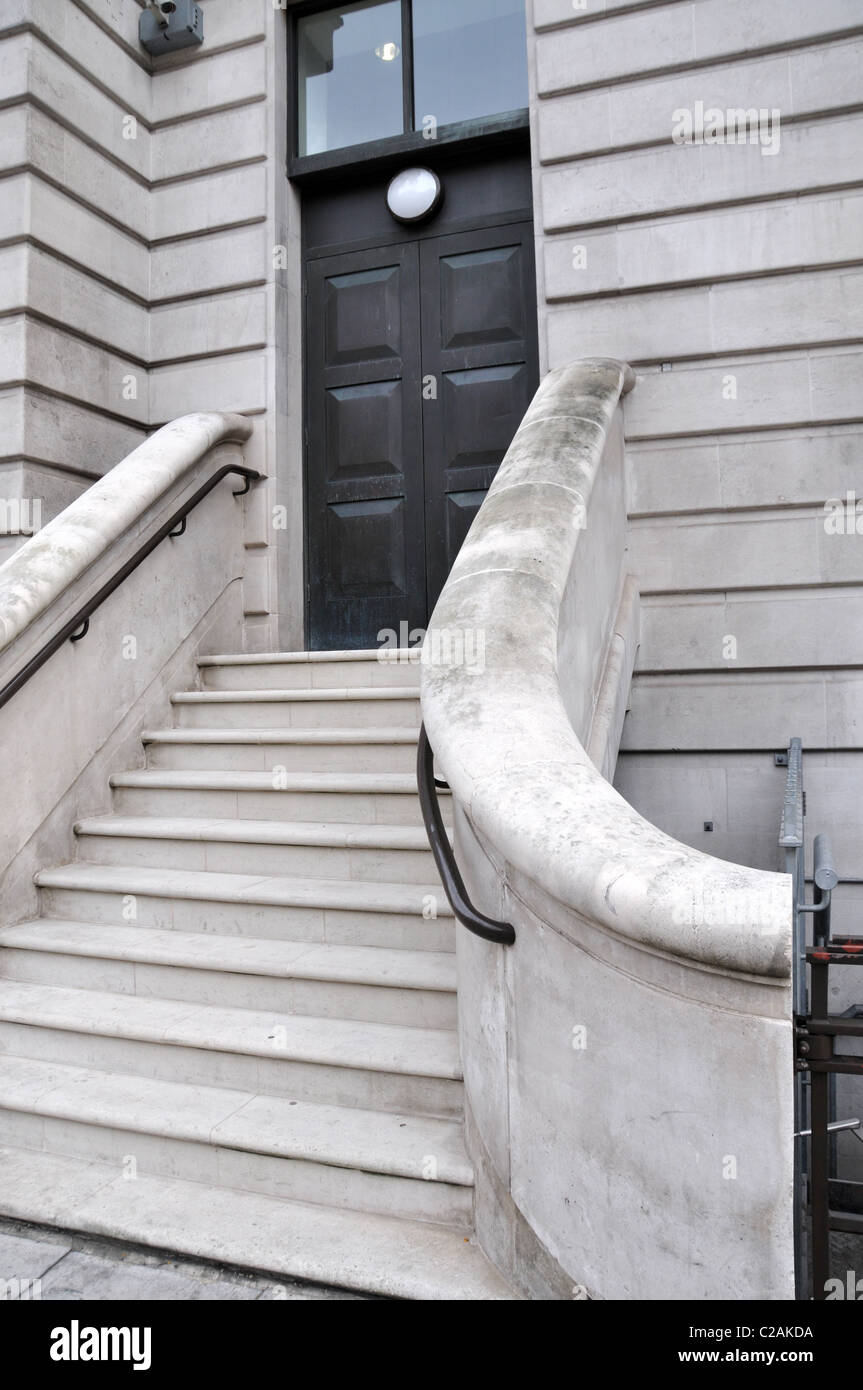 Sweeping steps hi-res stock photography and images - Alamy