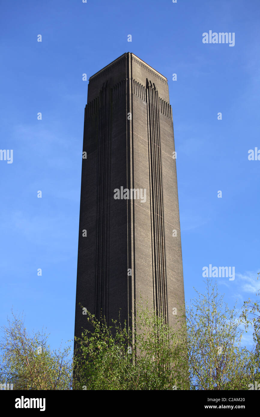 Tate modern tower architecture hi-res stock photography and images - Alamy