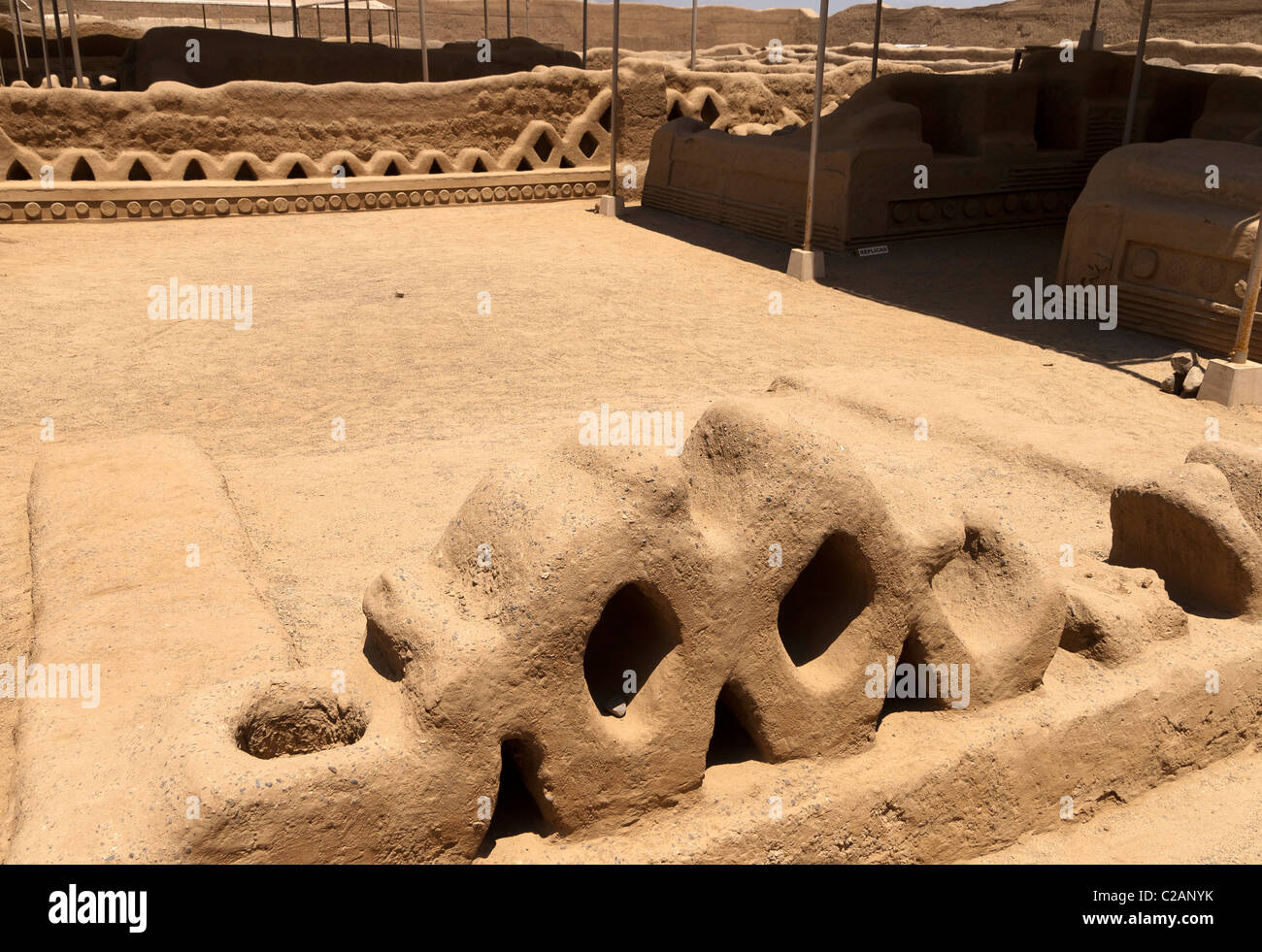 Chan chan trujillo peru hi-res stock photography and images - Alamy