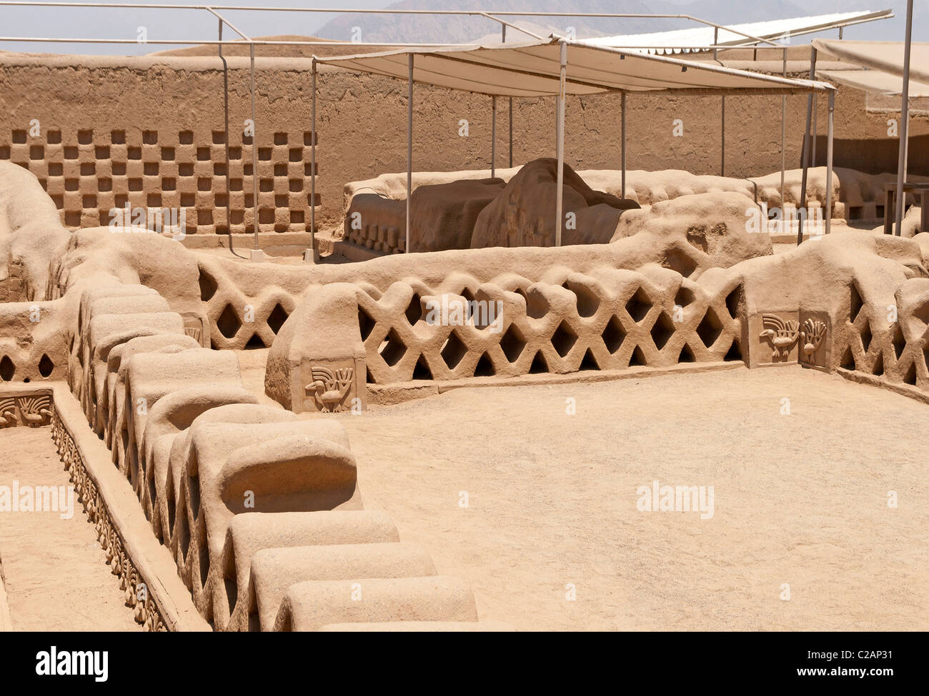 Chan chan trujillo peru hi-res stock photography and images - Alamy