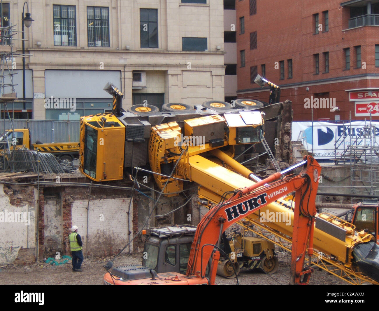 CRANE COLLAPSE A crane overturned, while the boom was approximately 90 ...
