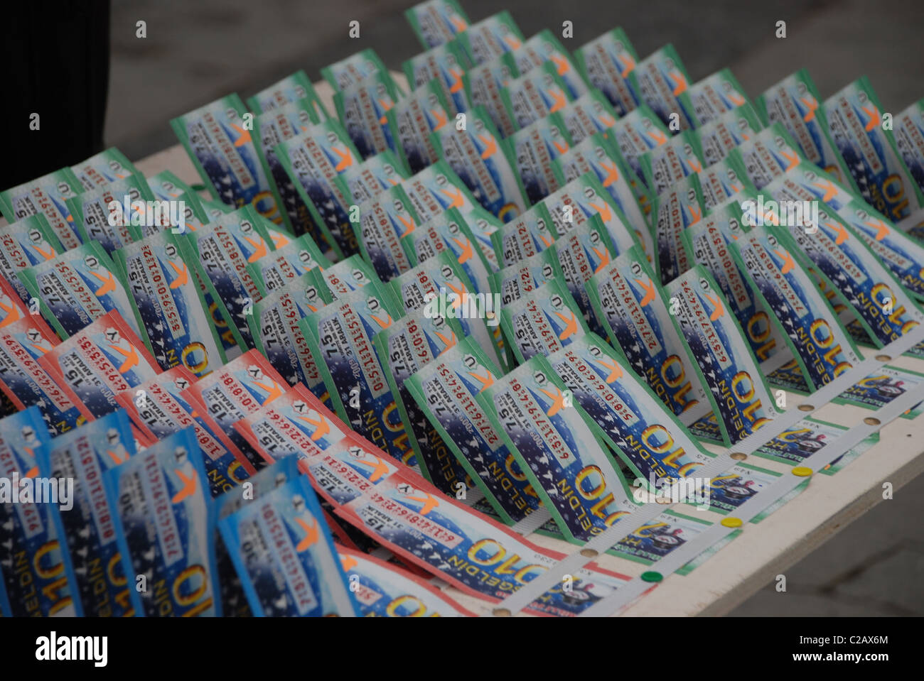 Traditional New Year's Lottery in Turkey People are showing great ...