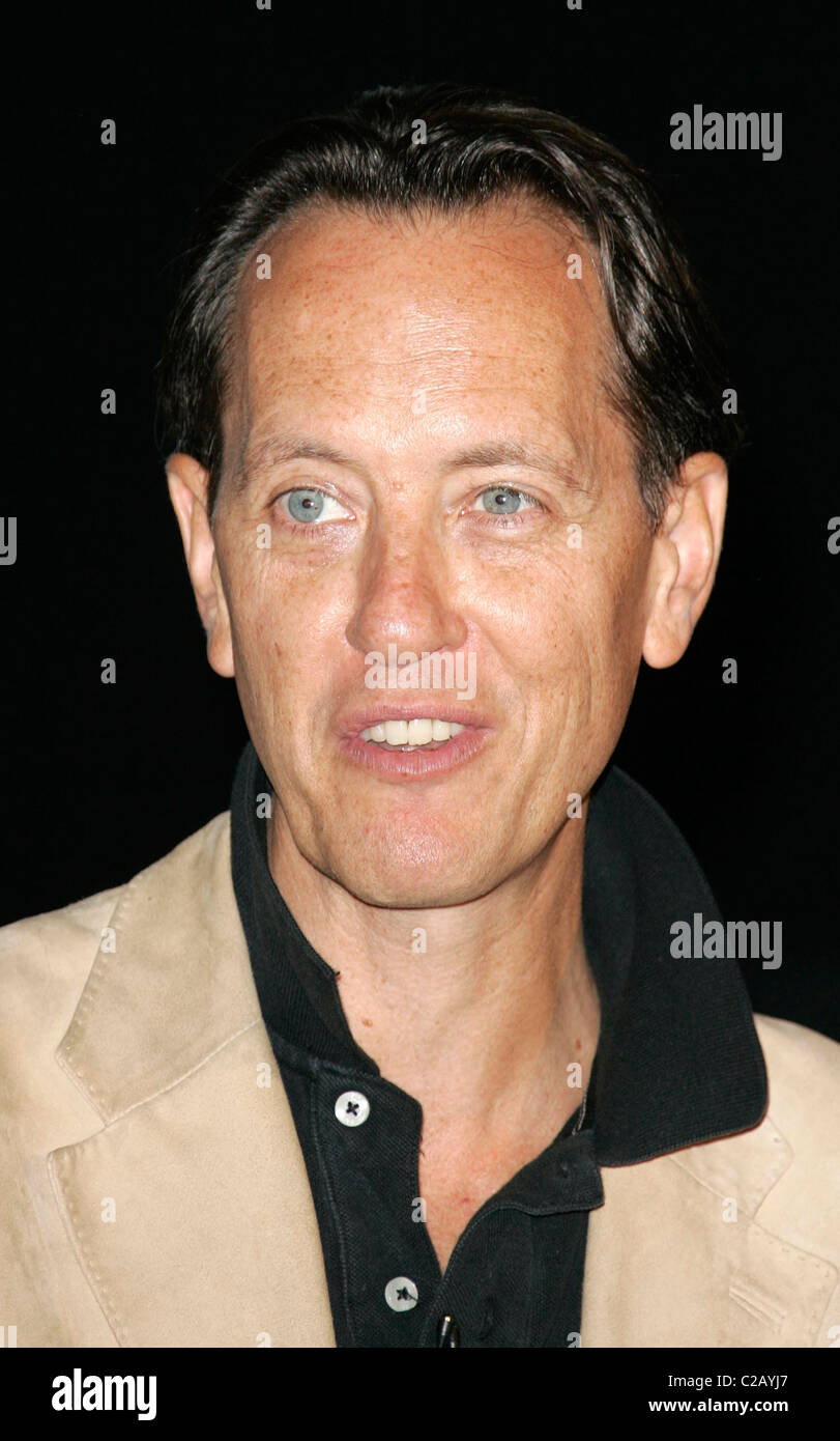 Richard e grant girls hi-res stock photography and images - Alamy