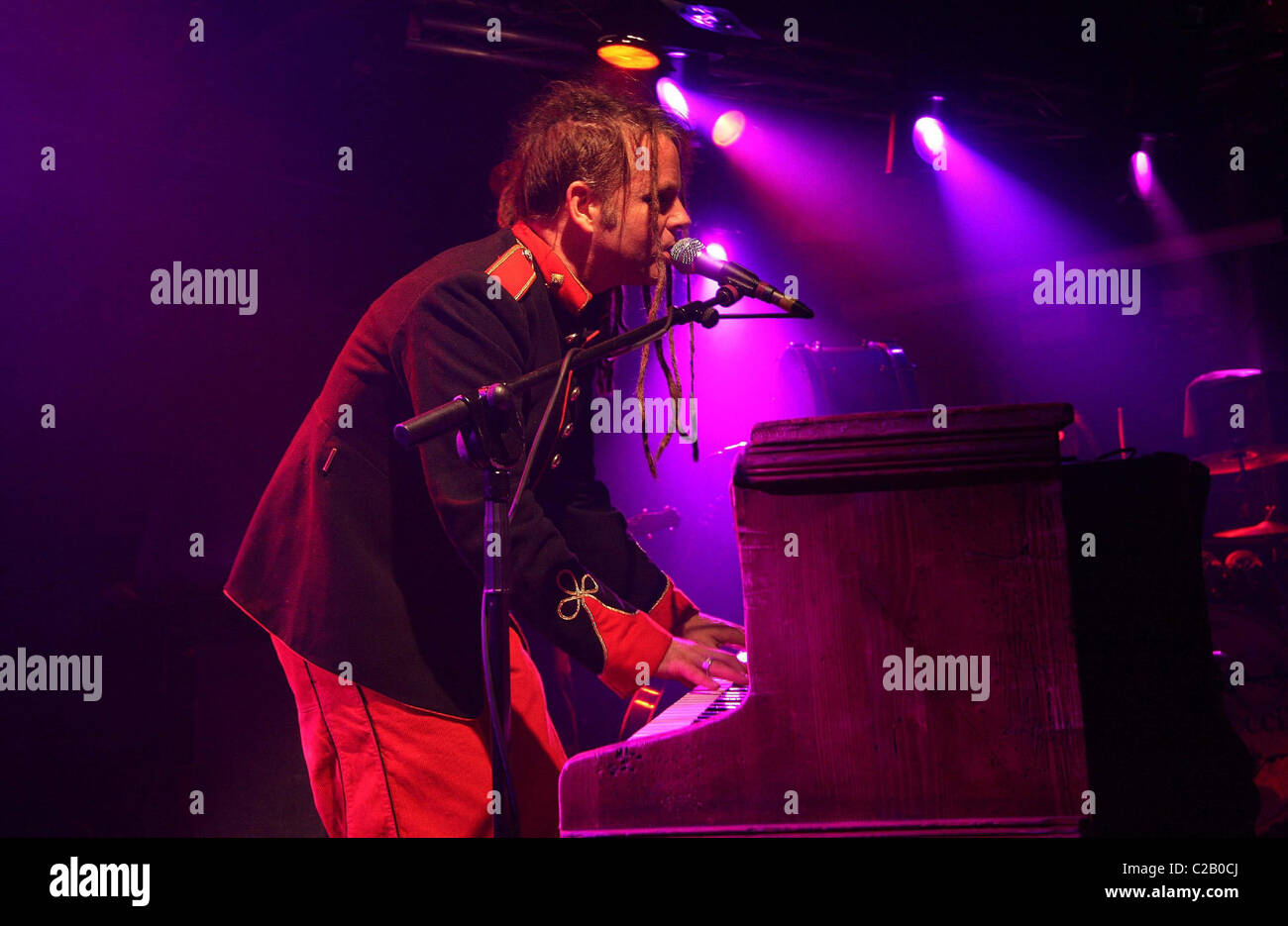 Singer songwriter duke special hi-res stock photography and images - Alamy
