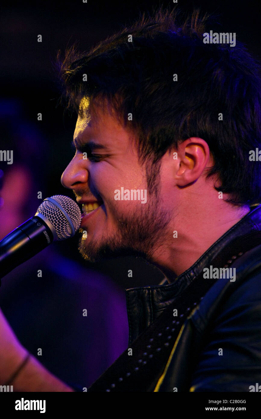 Kris Allen The American Idol winner makes a special appearance at 'B.B ...