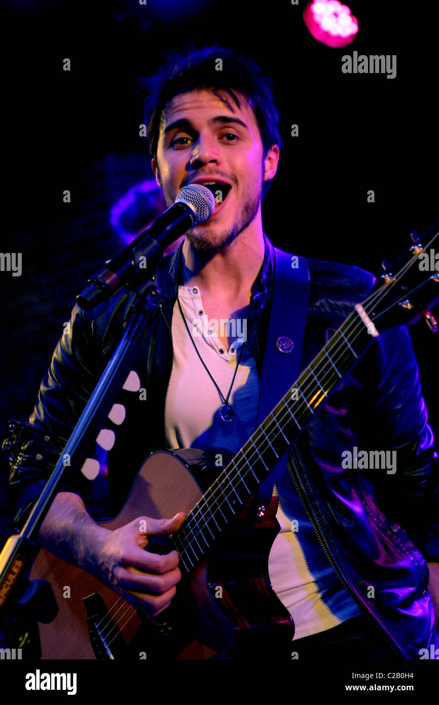 Kris Allen The American Idol winner makes a special appearance at 'B.B ...