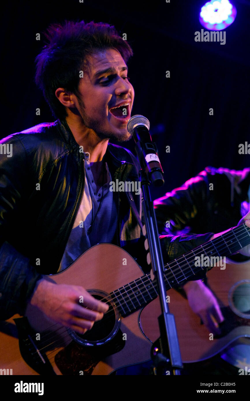 Kris Allen The American Idol winner makes a special appearance at 'B.B ...