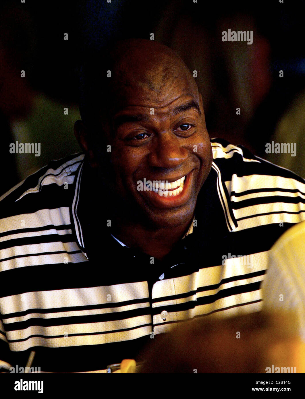 Magic Johnson (aka Earvin Johnson, Jr.) out for lunch on Sunset ...