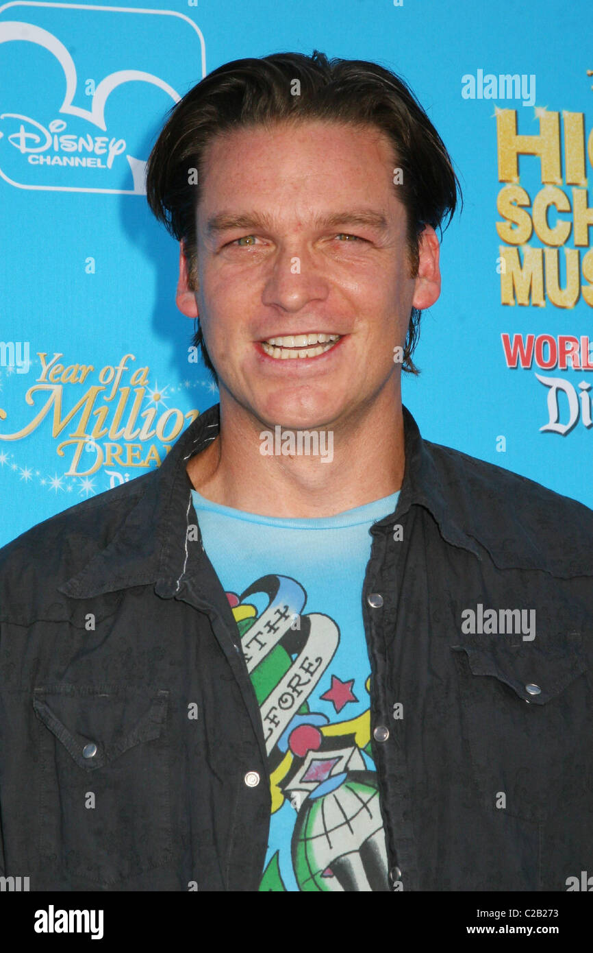 Bart Johnson Disney's 'High School Musical 2' World Premiere - Arrivals ...