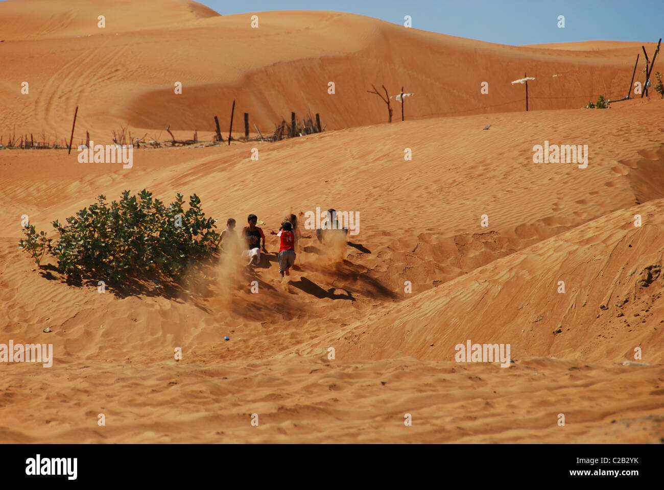 Oman desert children hi-res stock photography and images - Alamy