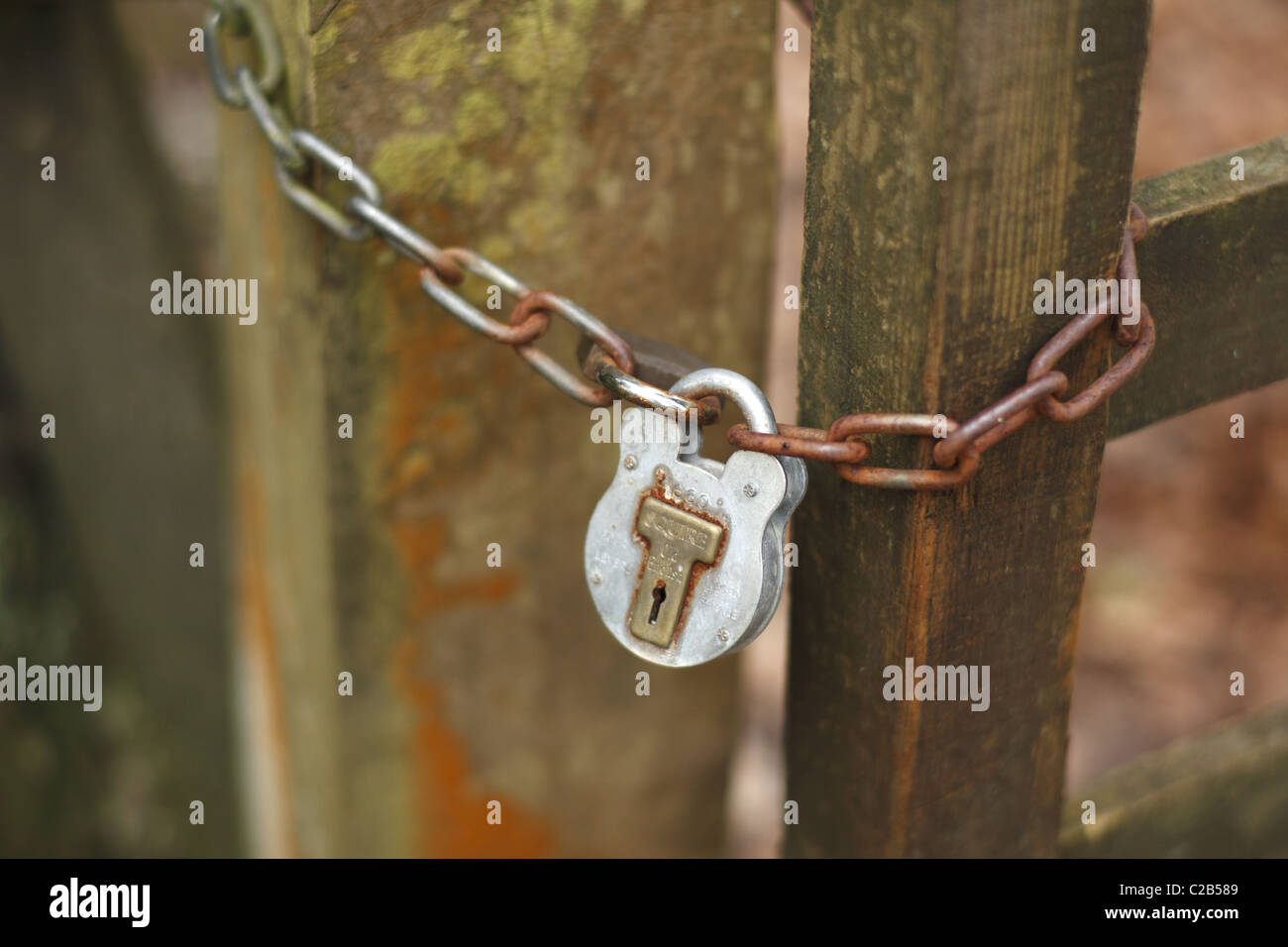 Padlocked gates hi-res stock photography and images - Alamy
