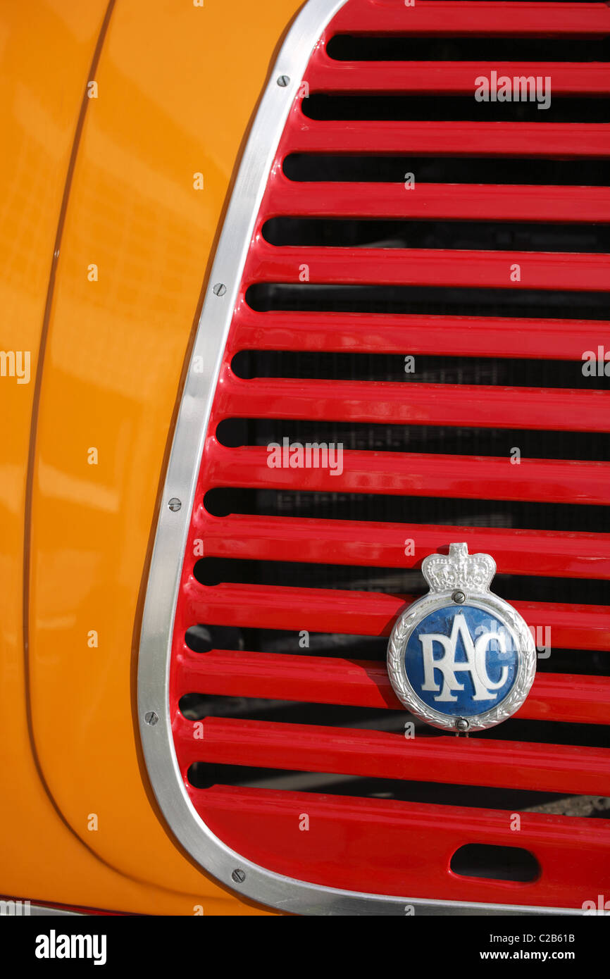 1950s Morris Commercial van radiator grill Stock Photo - Alamy