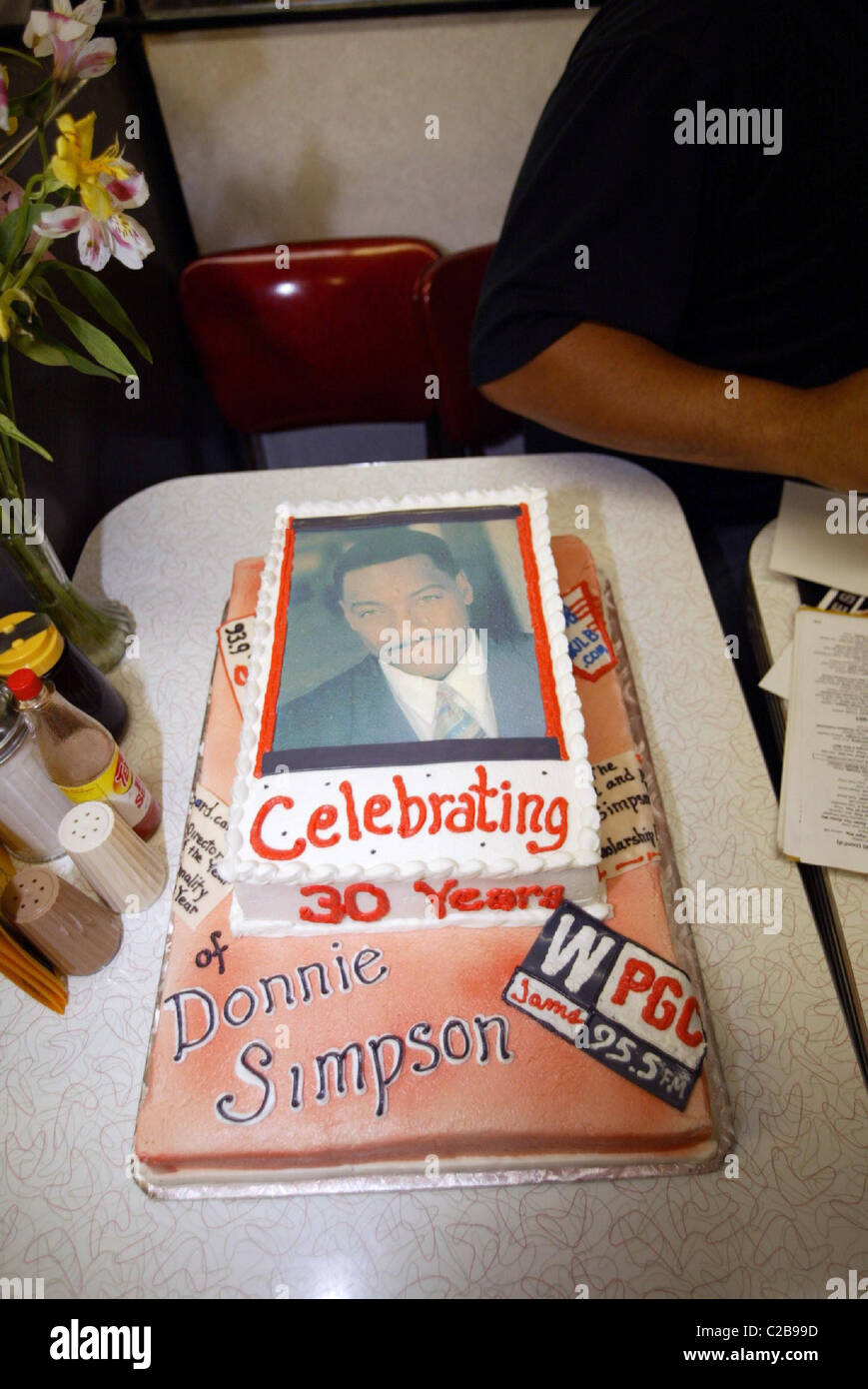 Donnie cake hi-res stock photography and images - Alamy