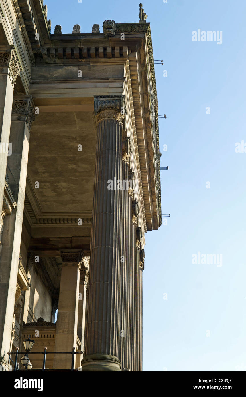 Harris museum and art gallery hi-res stock photography and images - Alamy