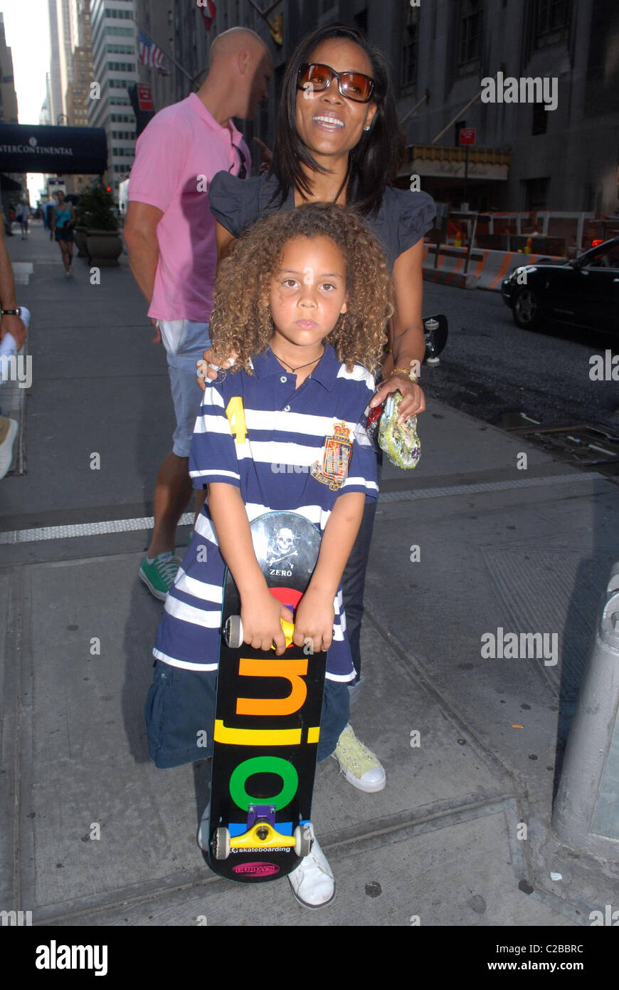 Robin givens out family including hi-res stock photography and images ...
