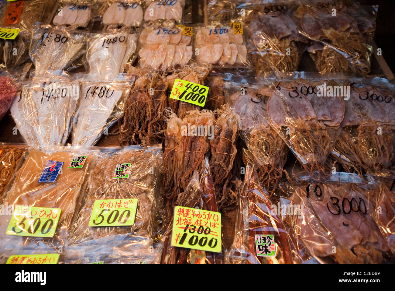 SELECTION OF DRY FISH ON A MARKET IN TOKYO JAPAN Stock Photo - Alamy