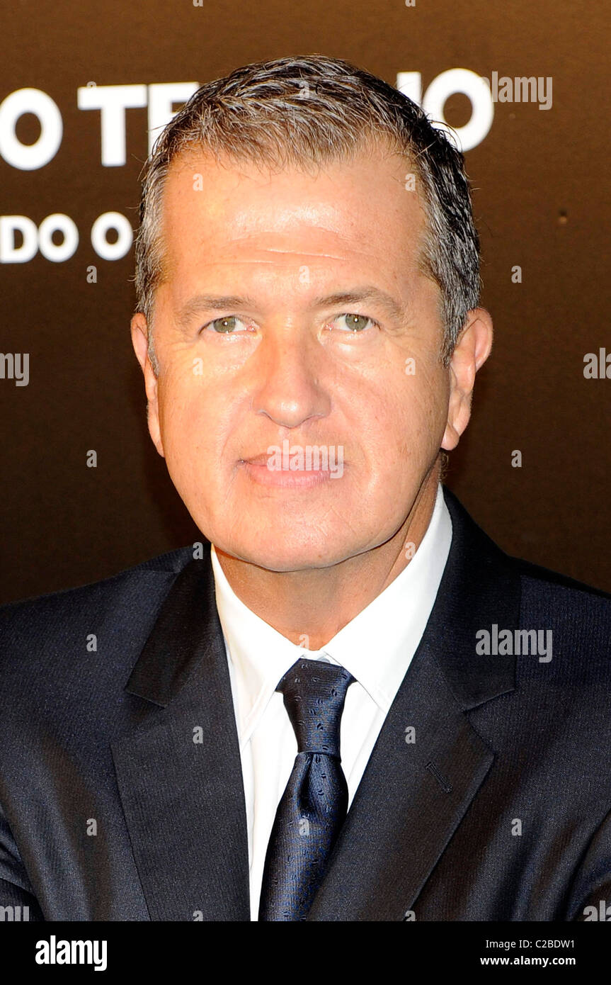Mario Testino Mario Testino's 'Todo o Nada' photography exhibition ...