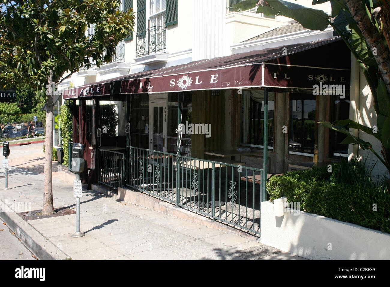 Il sole restaurant hi-res stock photography and images - Alamy