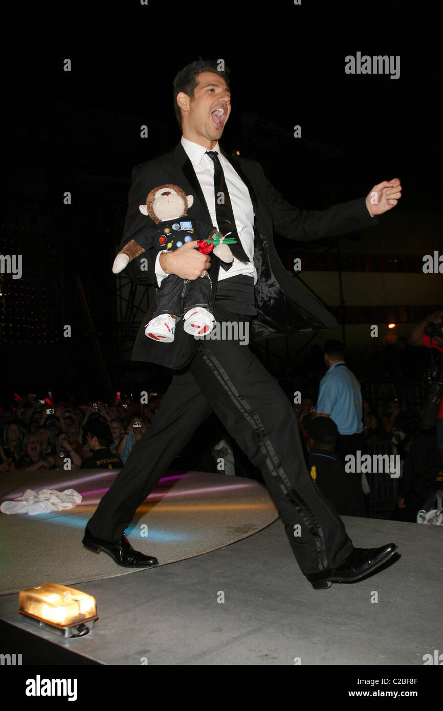 Gerry Stergiopoulos 'Big Brother 8' - Grand Finale at Elstree Studios ...