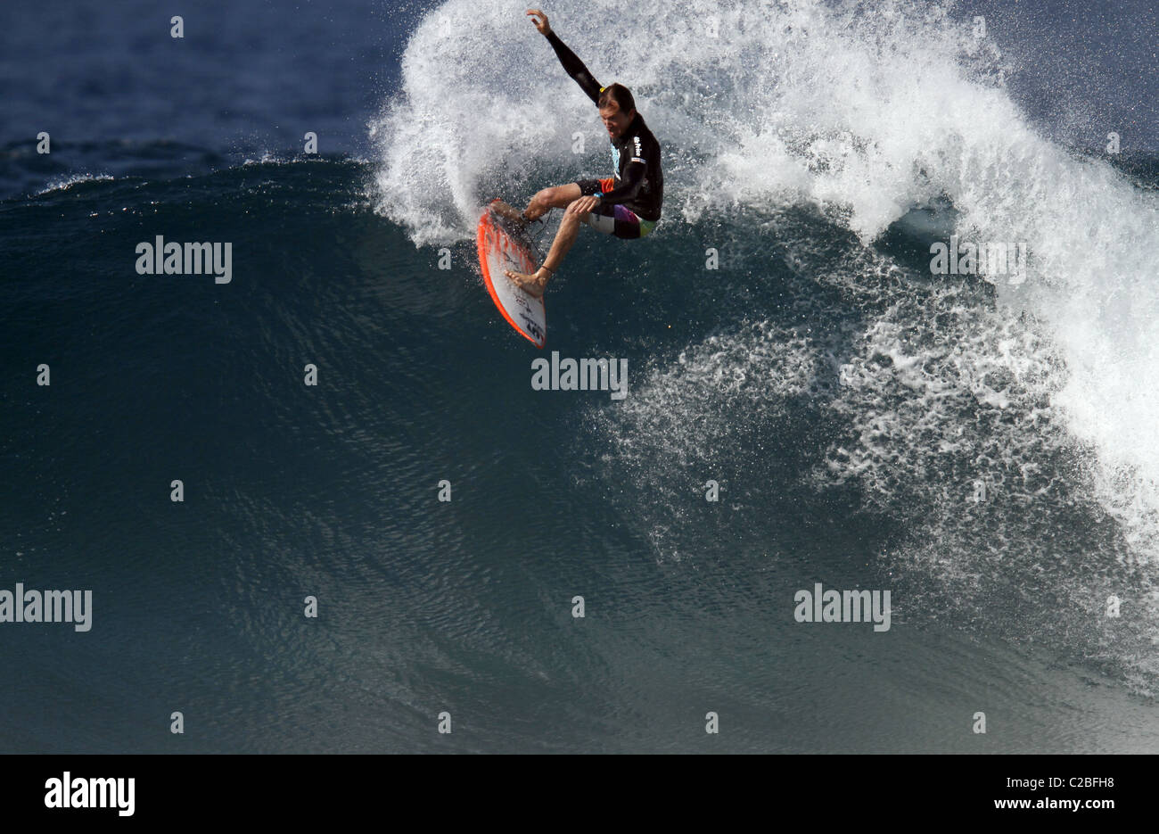 GAVIN ROBERTS SOUTH AFRICAN PRO SURFER SOUTH AFRICAN PRO SURFER BALLITO ...