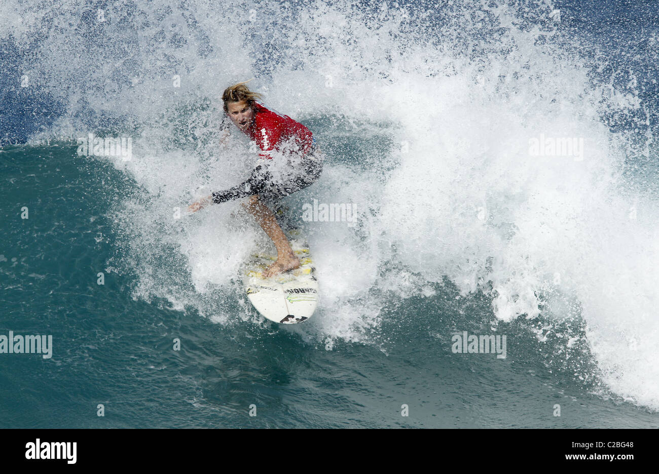 MATTHEW BROMLEY SOUTH AFRICAN PRO SURFER SOUTH AFRICAN PRO SURFER ...