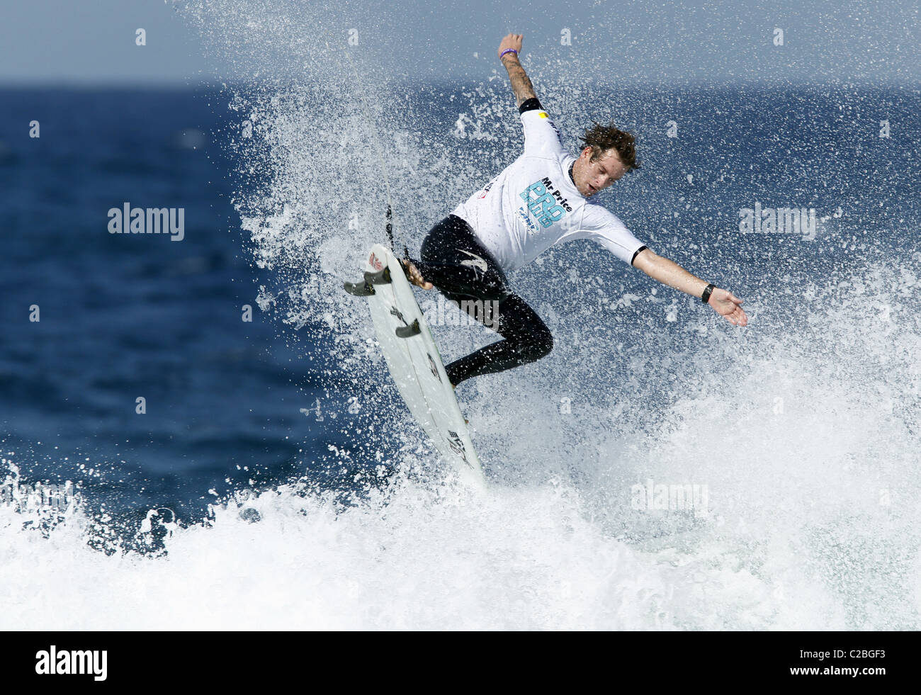 RICKY BASNETT SOUTH AFRICAN PRO SURFER SOUTH AFRICAN PRO SURFER BALLITO ...