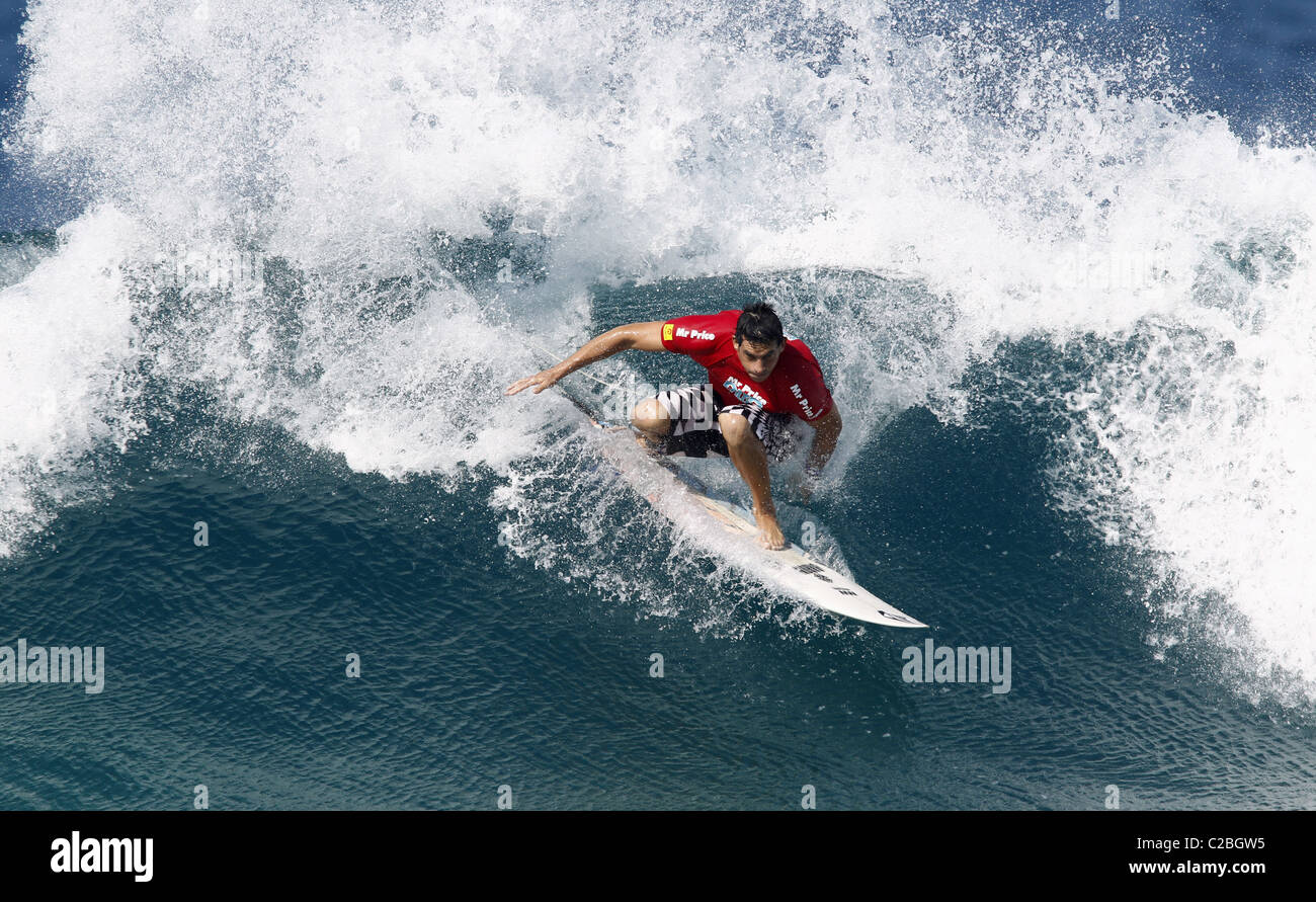 SHANE THORNE SOUTH AFRICAN PRO SURFER SOUTH AFRICAN PRO SURFER BALLITO ...