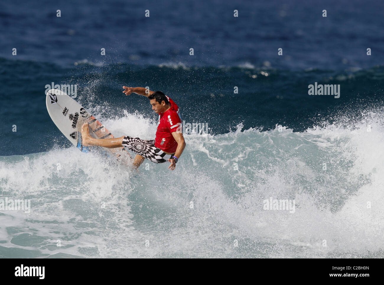 SHANE THORNE SOUTH AFRICAN PRO SURFER SOUTH AFRICAN PRO SURFER BALLITO ...