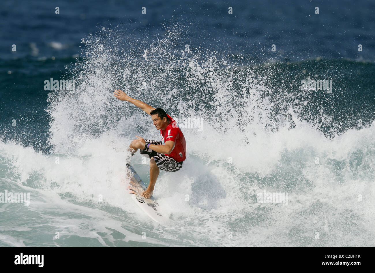 SHANE THORNE SOUTH AFRICAN PRO SURFER SOUTH AFRICAN PRO SURFER BALLITO ...