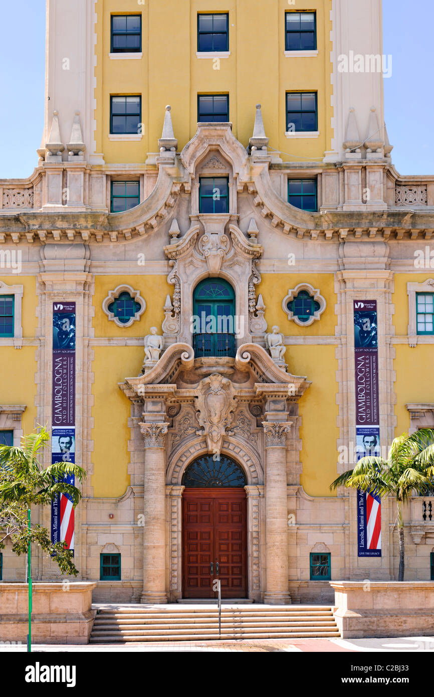 Miami Freedom tower entrance detail Stock Photo - Alamy