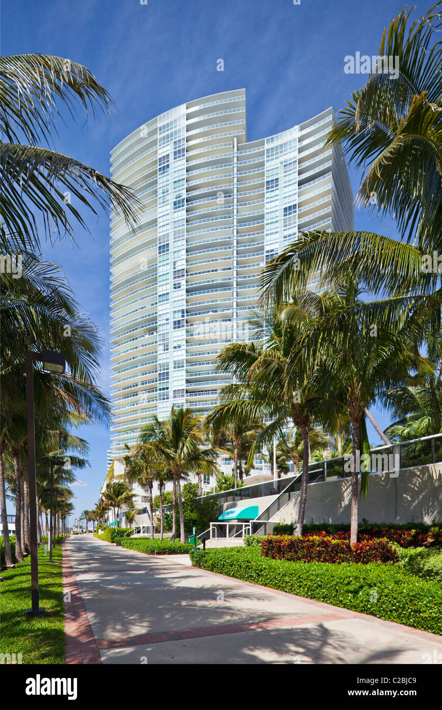 Miami Beach Marina condos Stock Photo - Alamy