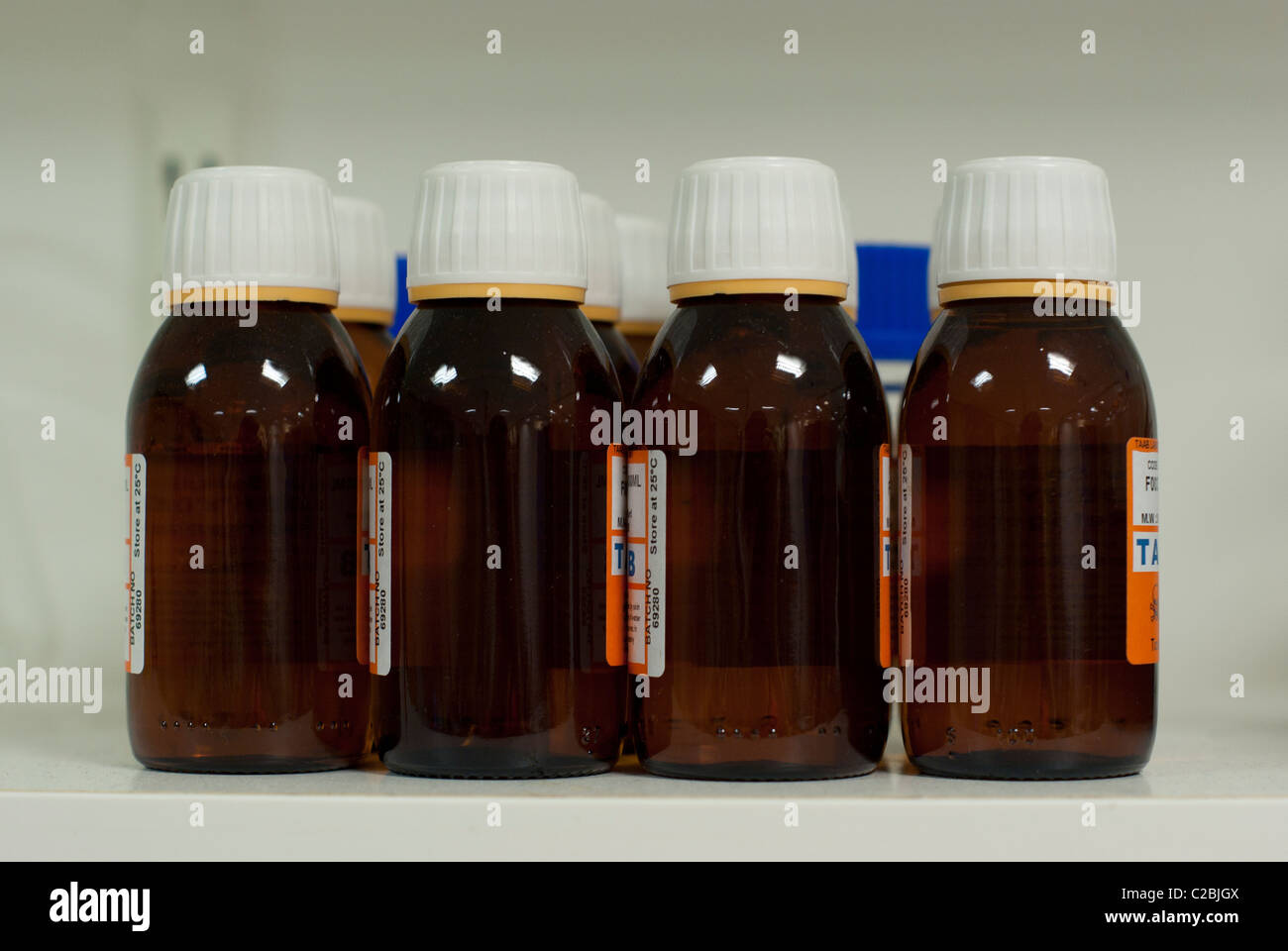 Medicinal Bottles High Resolution Stock Photography and Images - Alamy