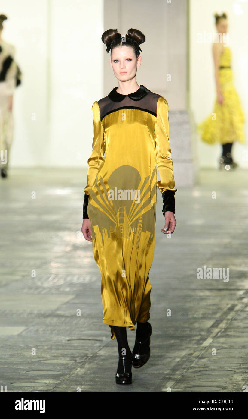 Unique catwalk AW 2011/12 at London Fashion Week Stock Photo - Alamy