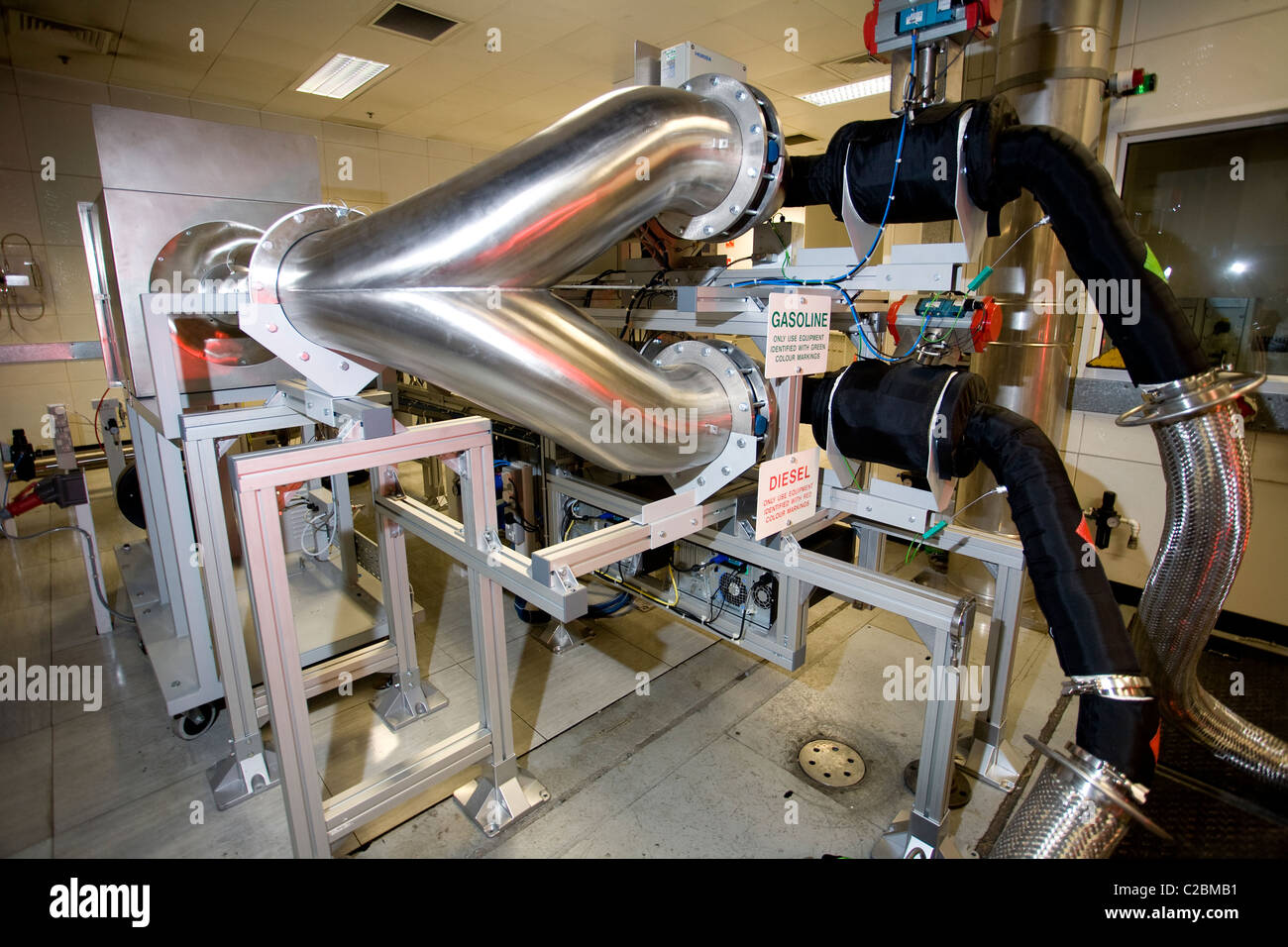Co2 emissions testing hi-res stock photography and images - Alamy