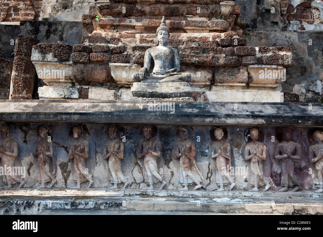 Buddha and his disciples hi-res stock photography and images - Alamy