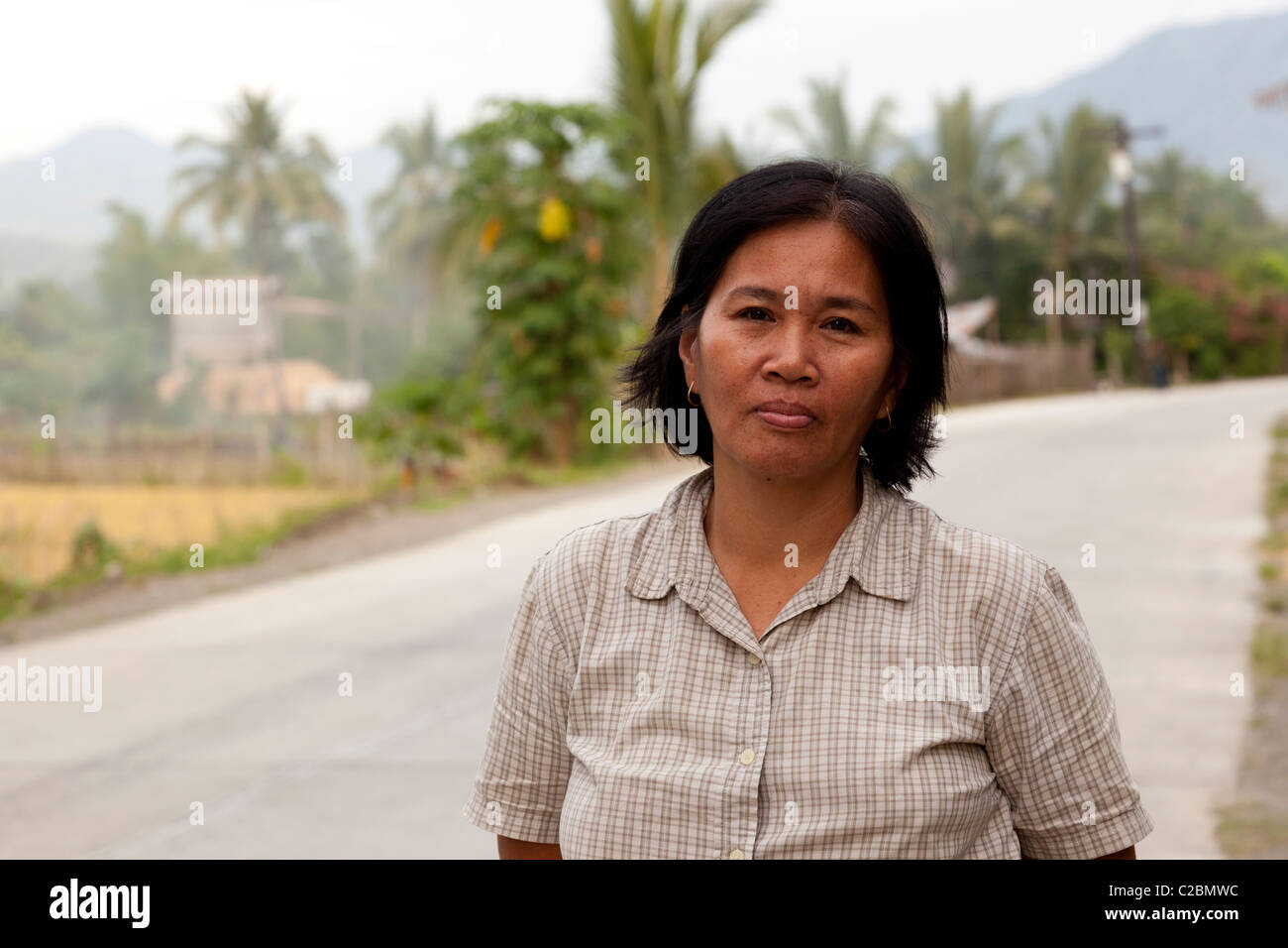 Filipino woman hi-res stock photography and images - Alamy