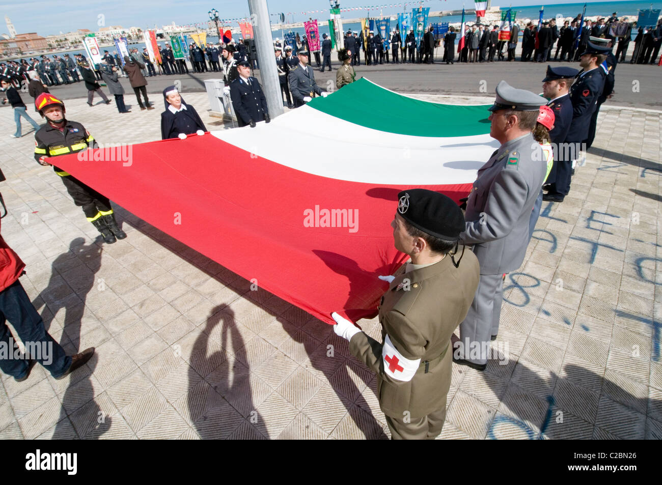Italys flag hi-res stock photography and images - Alamy
