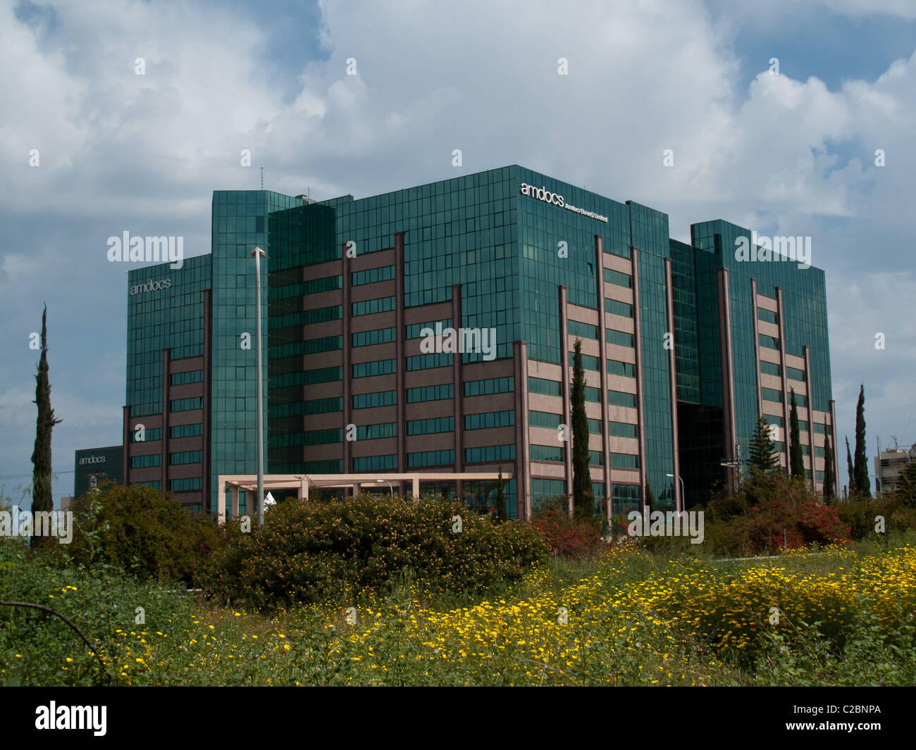 Amdocs hi-res stock photography and images - Alamy