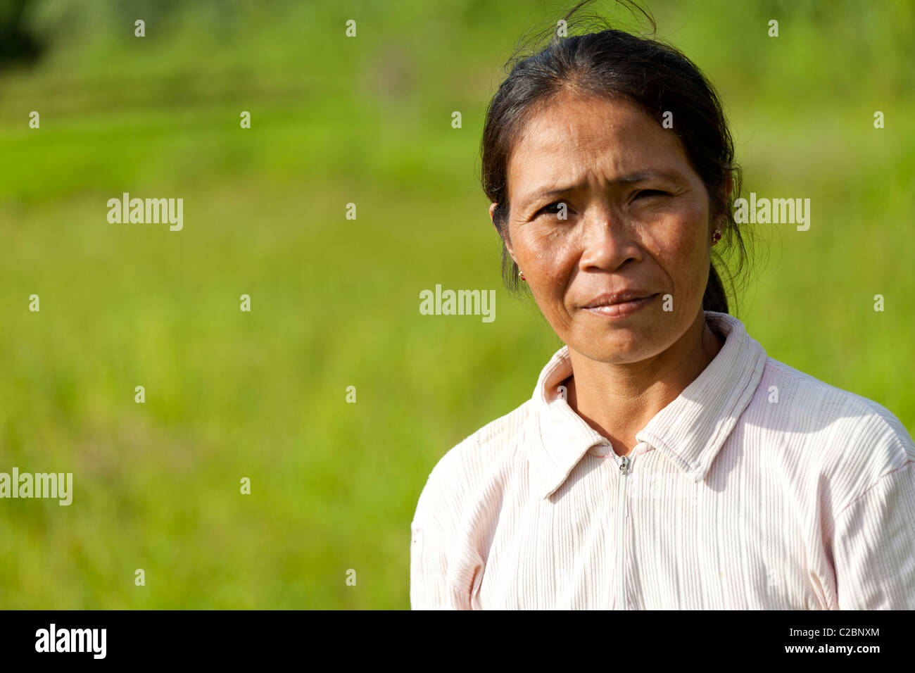 Filipino woman hi-res stock photography and images - Alamy