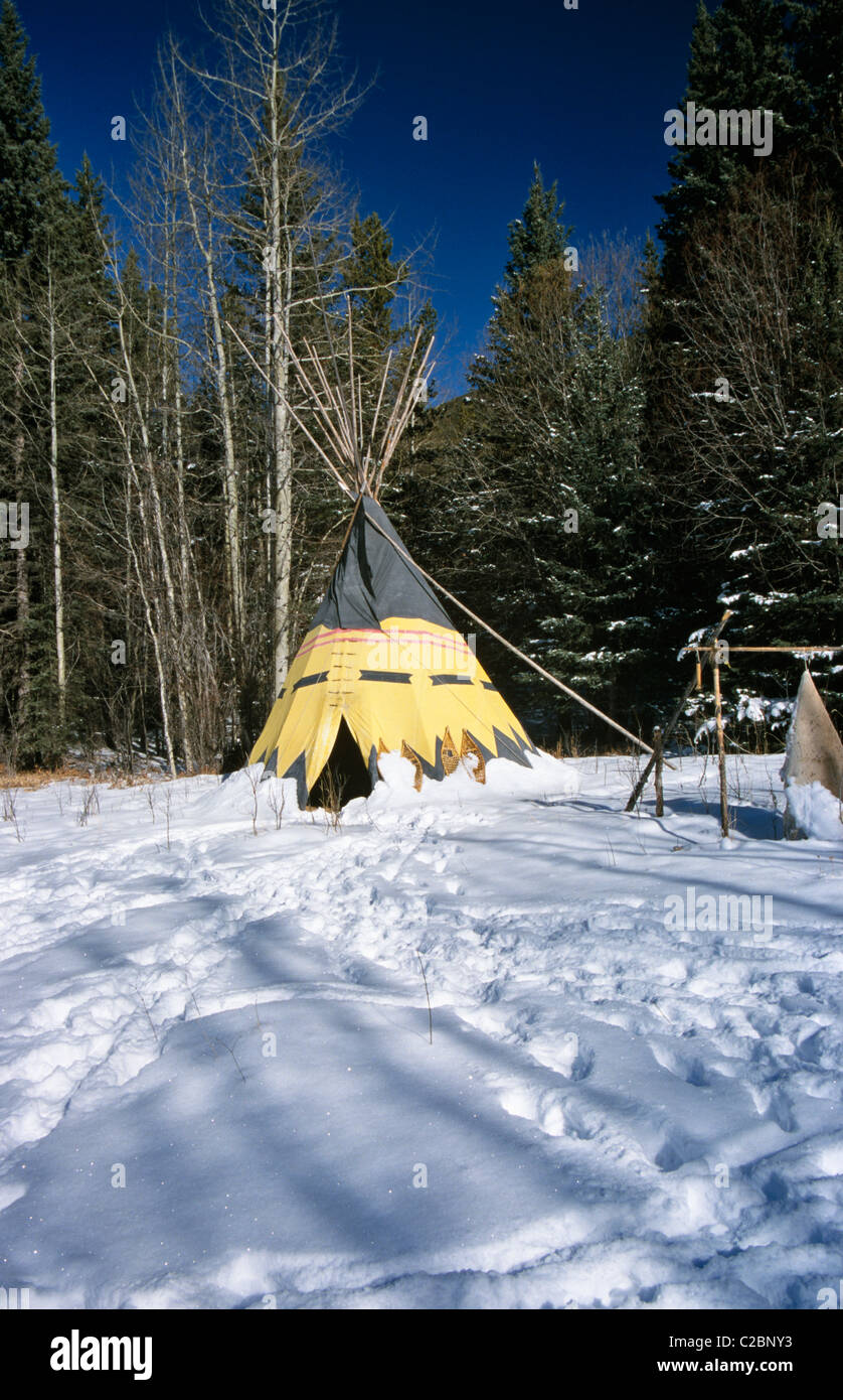 Indigenous canada rockies hi-res stock photography and images - Alamy