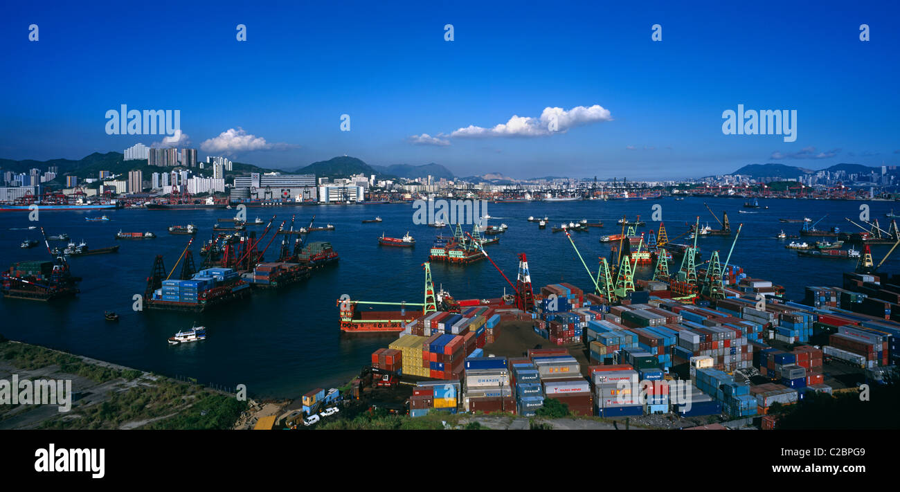 Kwai chung container terminal hi-res stock photography and images - Alamy