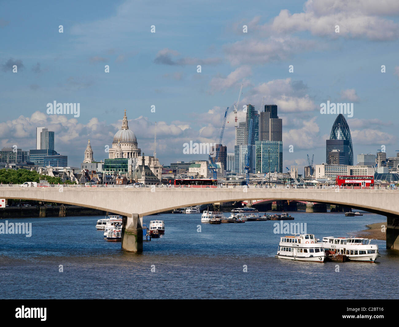 Waterloo bridge skyline london hi-res stock photography and images - Alamy