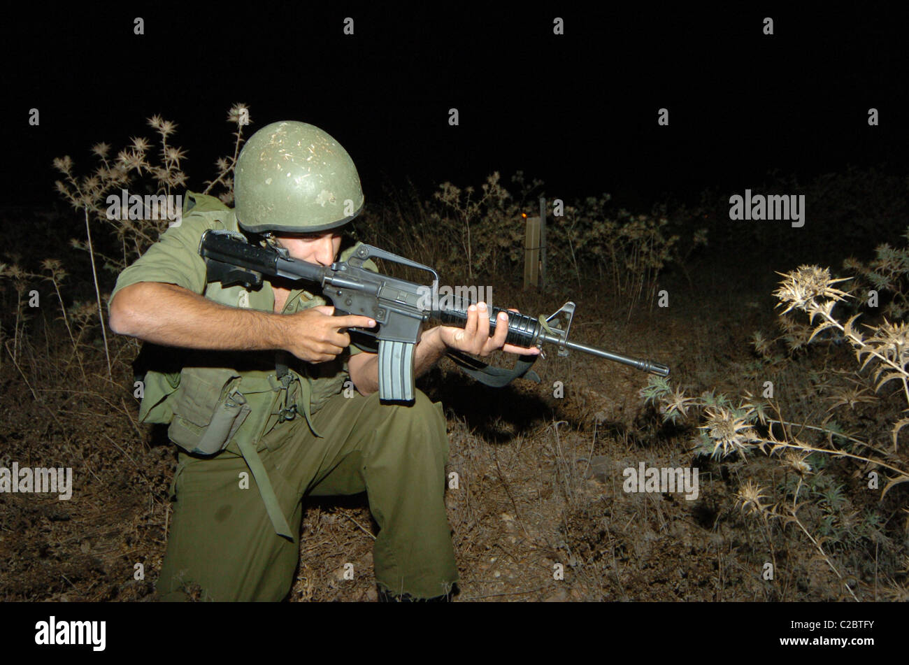 War lebanon hi-res stock photography and images - Alamy