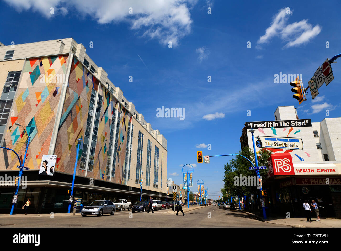 Intersection roads cross hi-res stock photography and images - Alamy