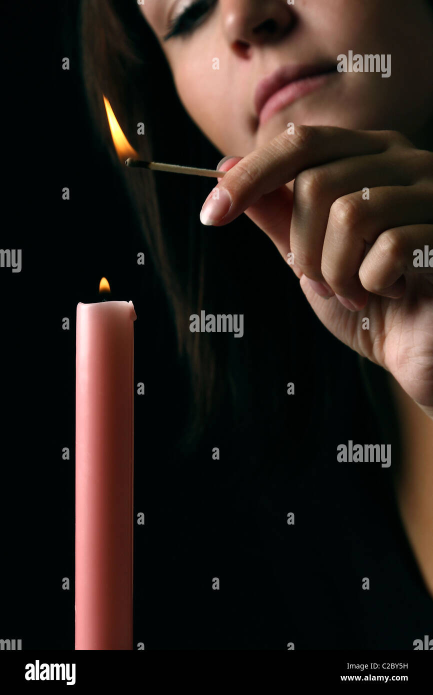 Woman candlelight black and white hi-res stock photography and images ...