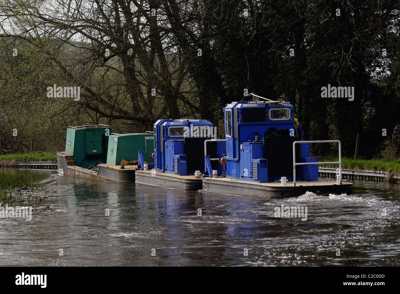 boat on chesterfield canal, Worksop, Notts, Worksop Stock Photo - Alamy