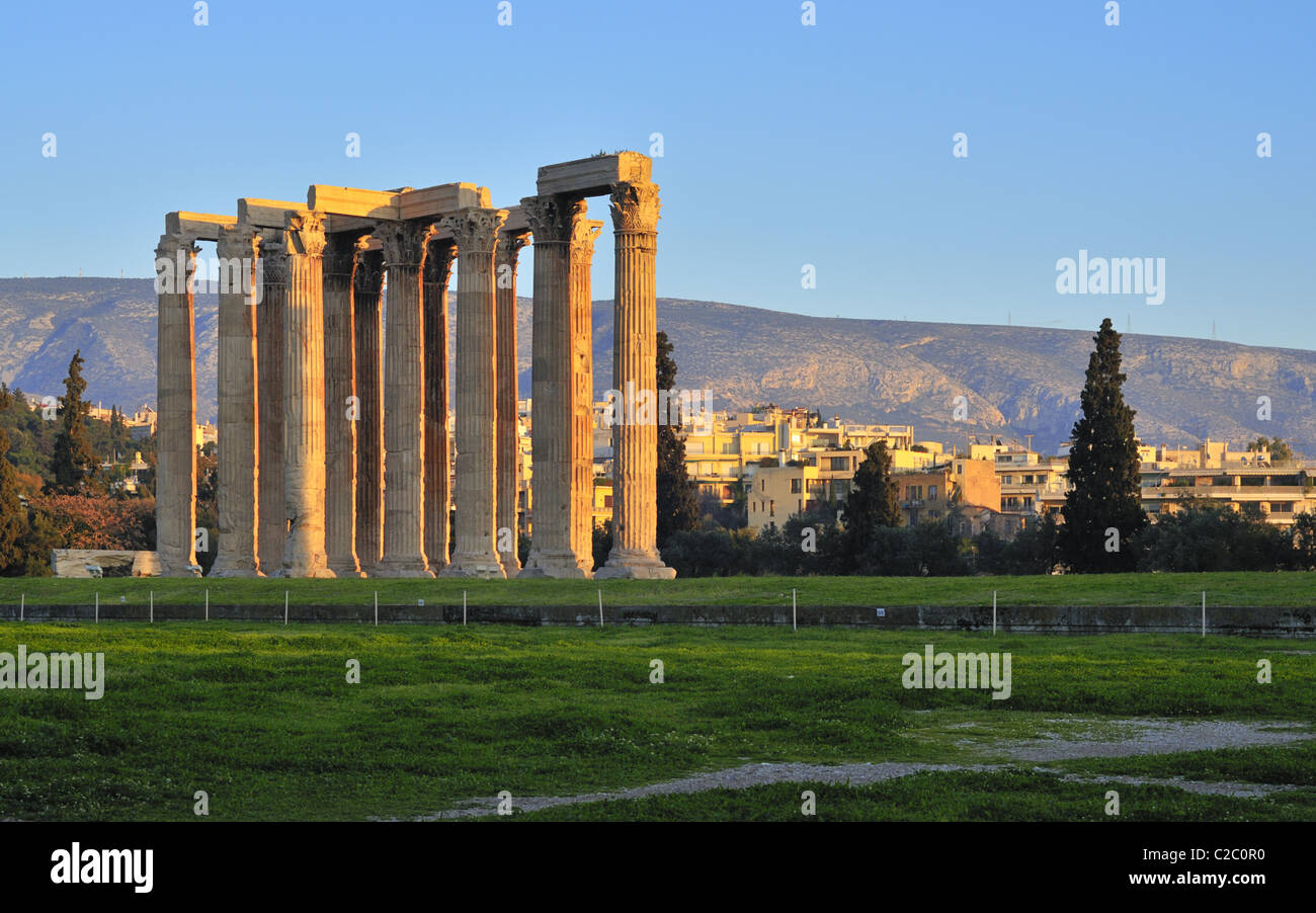 Jupiter temples hi-res stock photography and images - Alamy