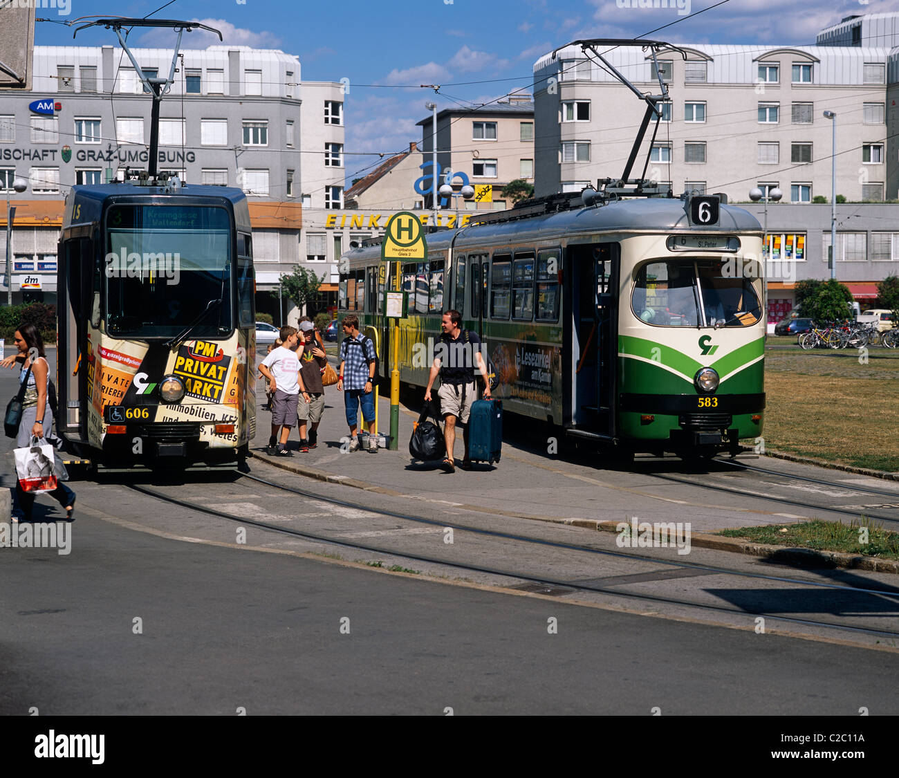 Graz rail station hi-res stock photography and images - Alamy