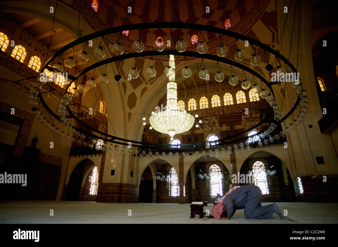Mosque Bahrain Stock Photo - Alamy
