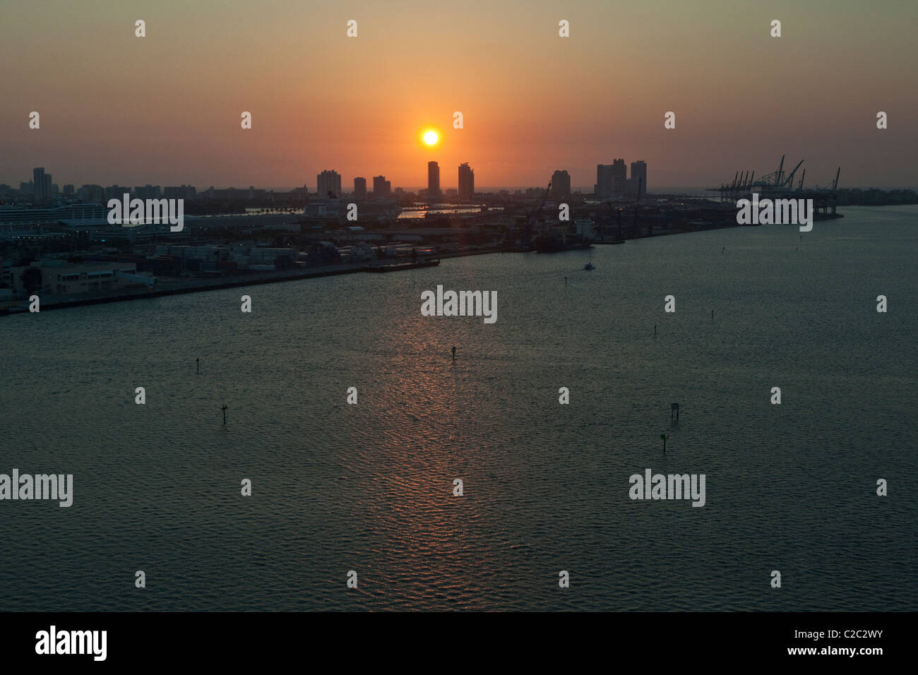 Sunrise in Miami Beach, seen from Downtown Miami Stock Photo - Alamy
